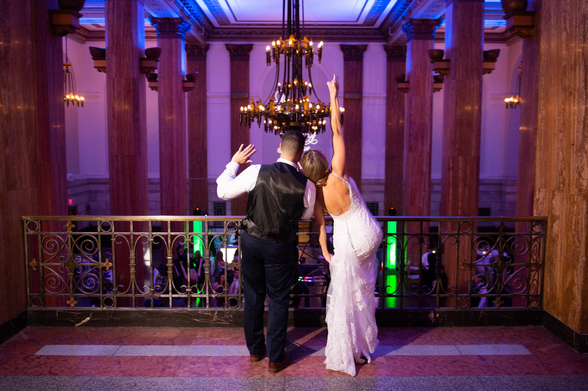 Pros and Cons of Friday and Sunday Weddings | Aisle Files Blog